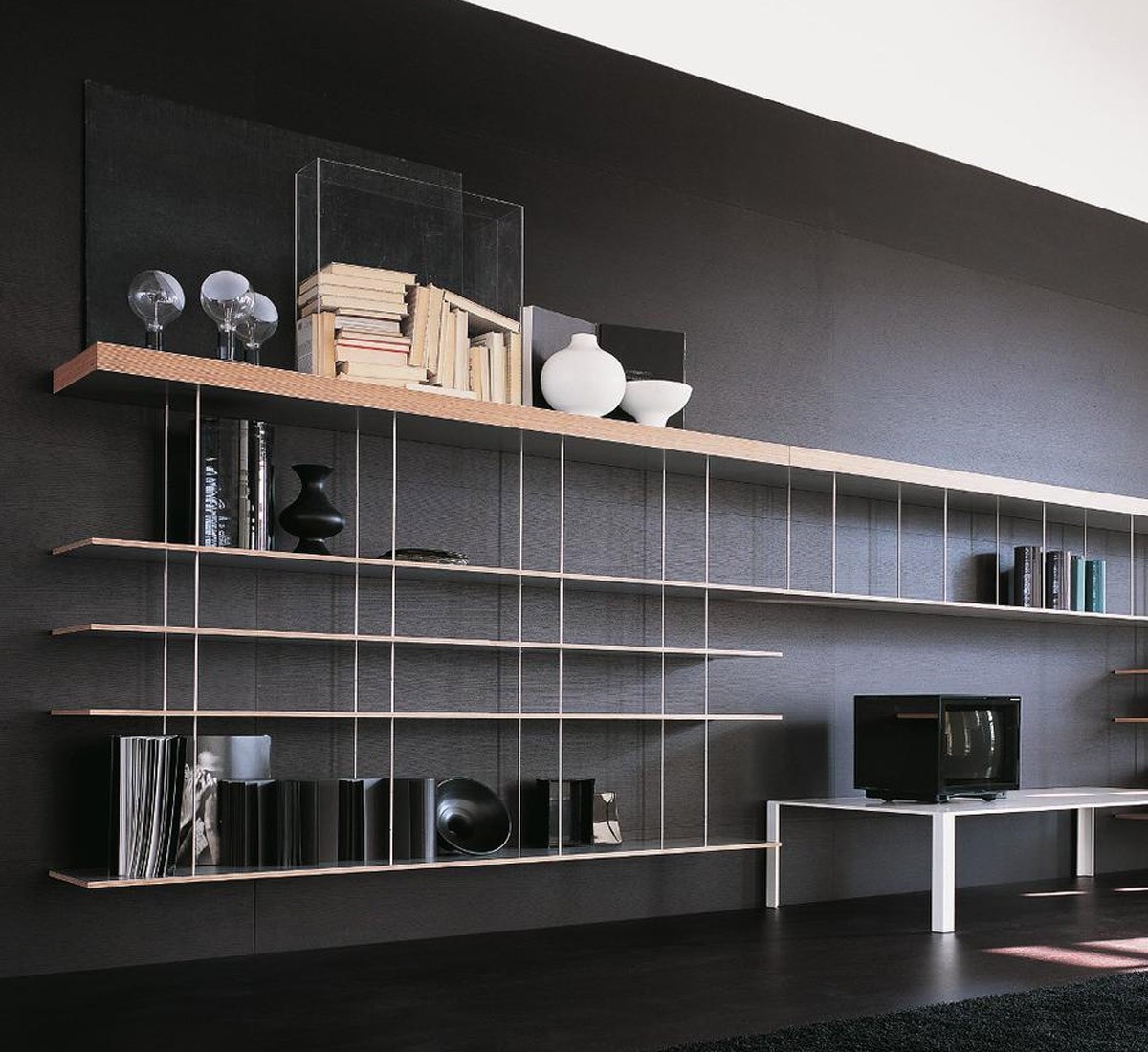 Molteni & C. Graduate Wall-mounted Unit 时尚简约悬挂书柜（白色）