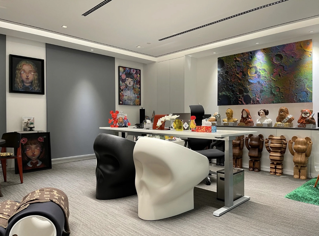 Gufram JOLLY ROGER 椅子骷髅椅海盗面具扶椅 - JOLLY ROGER